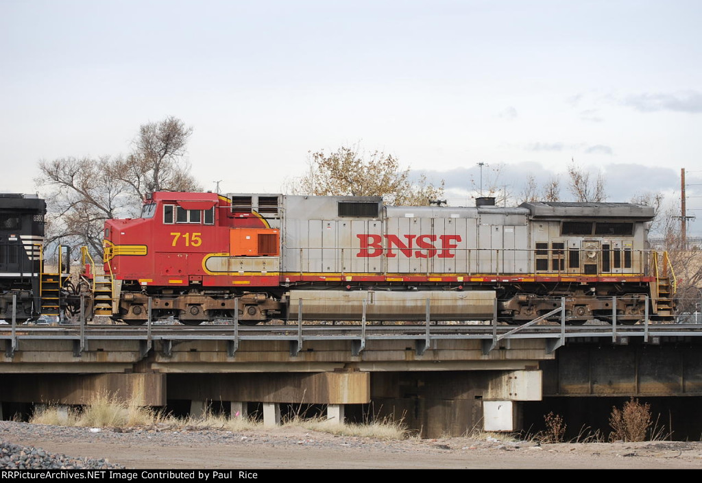 BNSF 715
